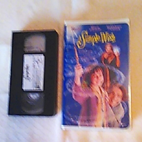 Universal | Media | A Simple Wish Vhs Tape Wanderful Family Fare 998 ...
